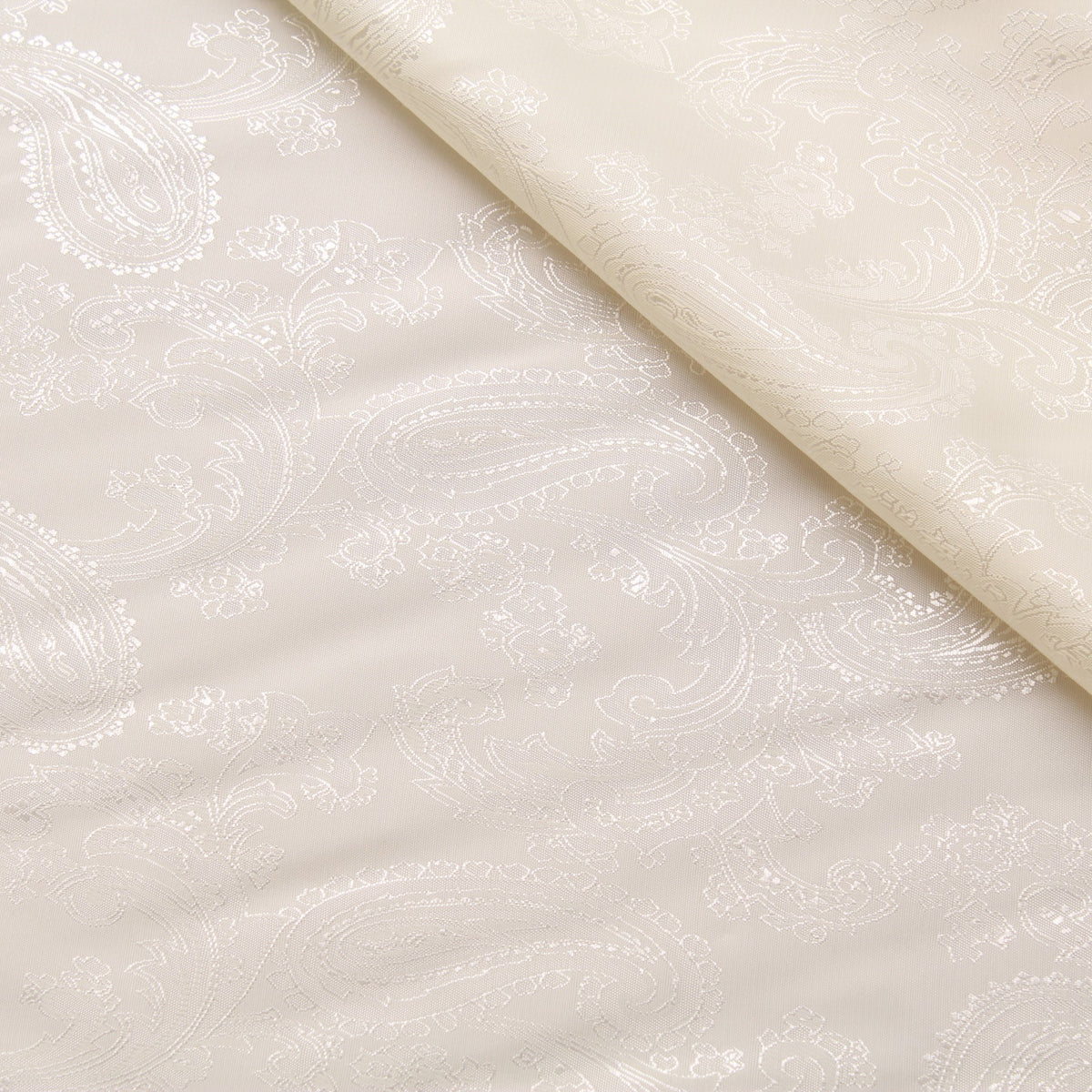 PO48 - Two Tone Paisley Jacquard Lining Fabric 100% Polyester Approx ...